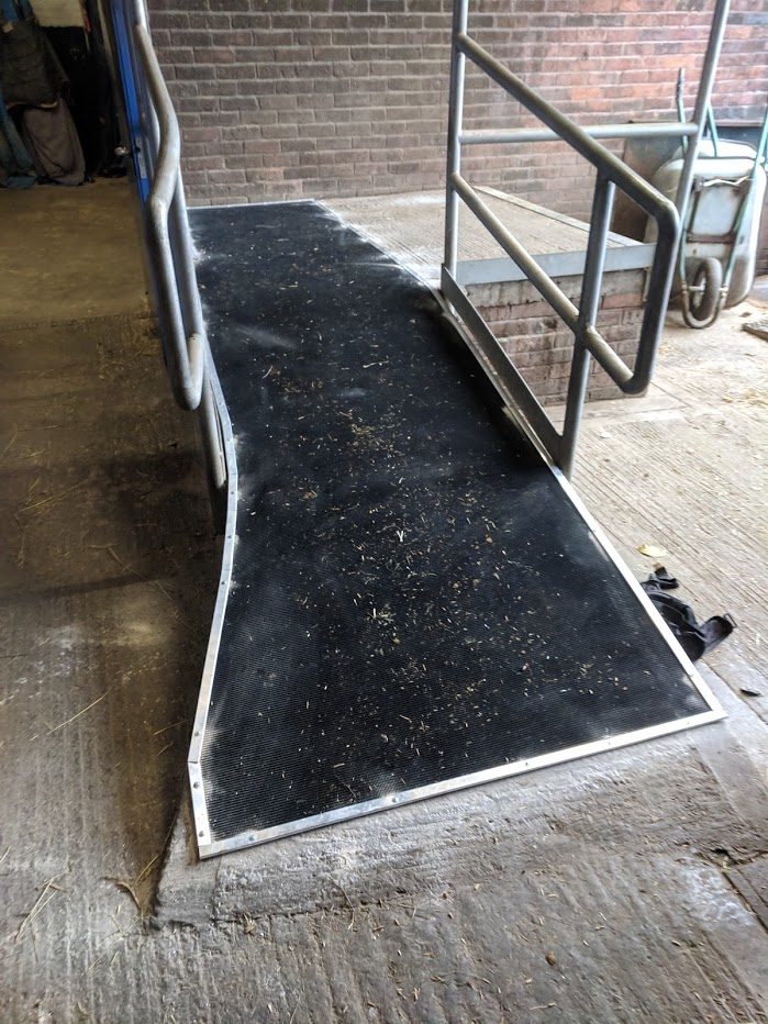 Internal walkways - Horsemat